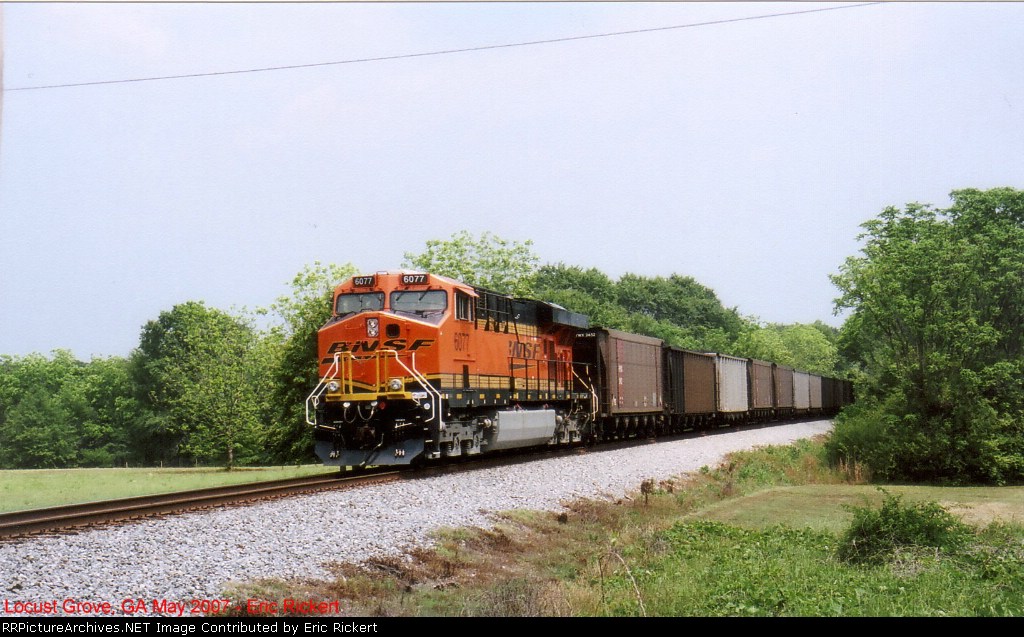 BNSF 6077